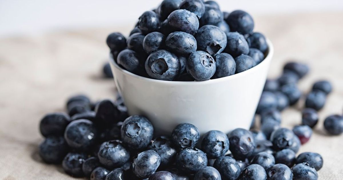Blueberries, the small blue fruits that counteract depression and slow ...